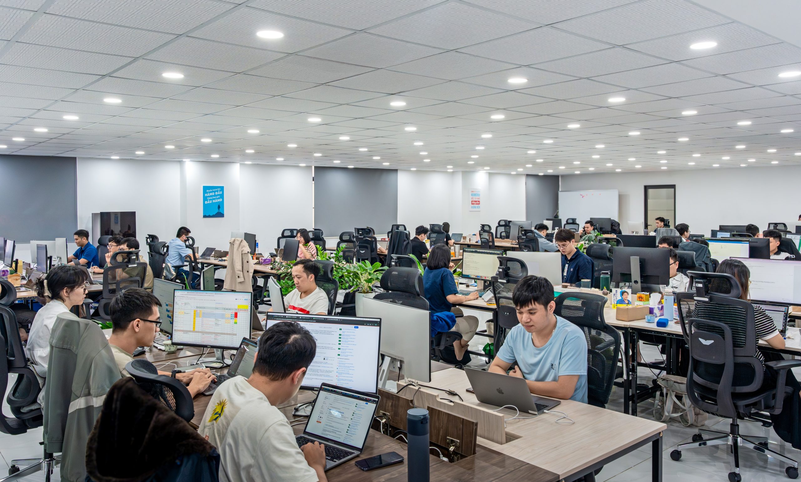 Solutions - Mynavi TechTus Vietnam